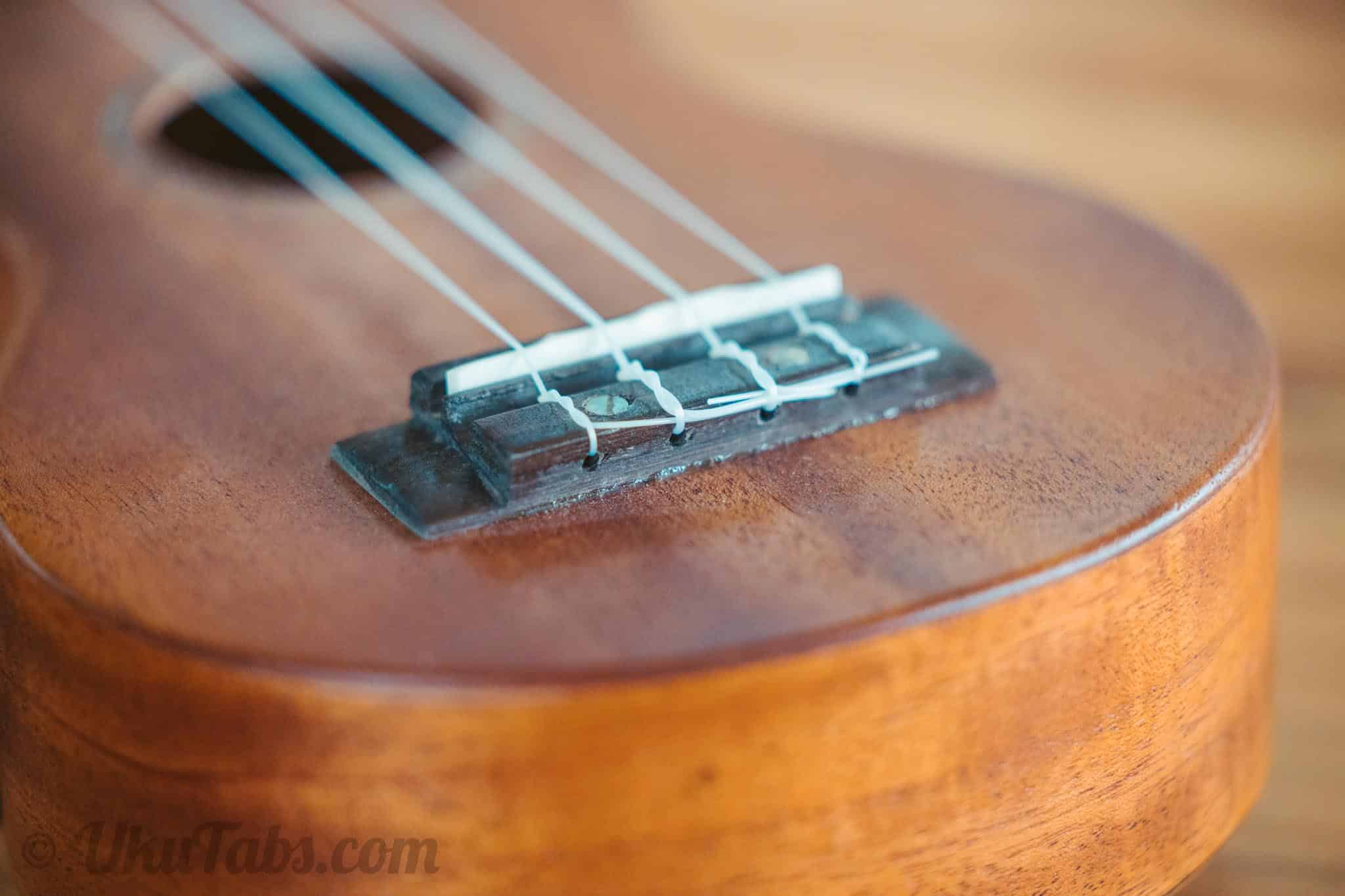 Strong Wind Solid Mahogany Ukulele Abalone Edition • UkuTabs